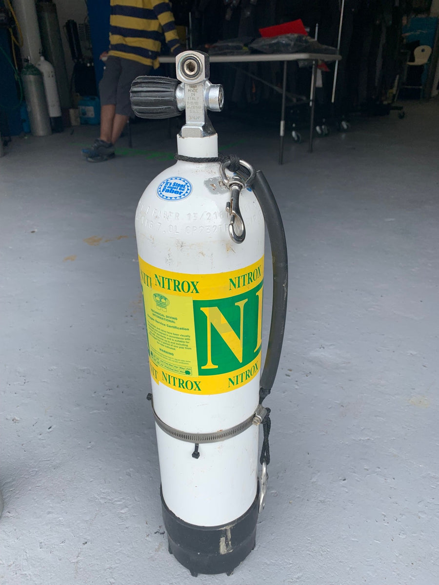 Gear Hire - Stage Cylinders AIR or NITROX – Frog Dive