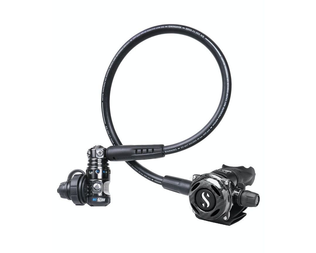 Scubapro MK25 EVO / A700 Carbon Black Tech yoke – Frog Dive